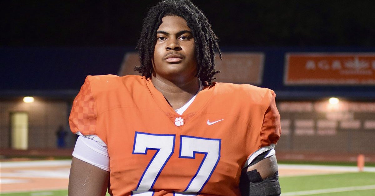 Auburn 'top three' for 2025 Top247 OL Cortez Smith