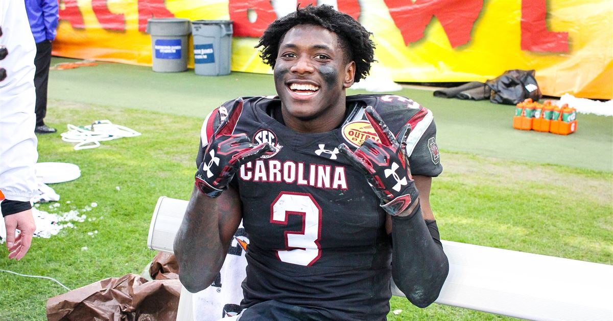 Two Gamecocks earn All-Bowl honors