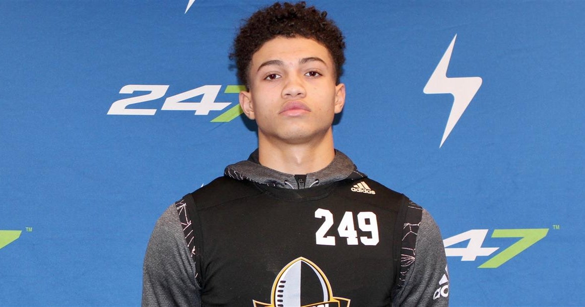 Three-Star Derric Lee picks Harvard