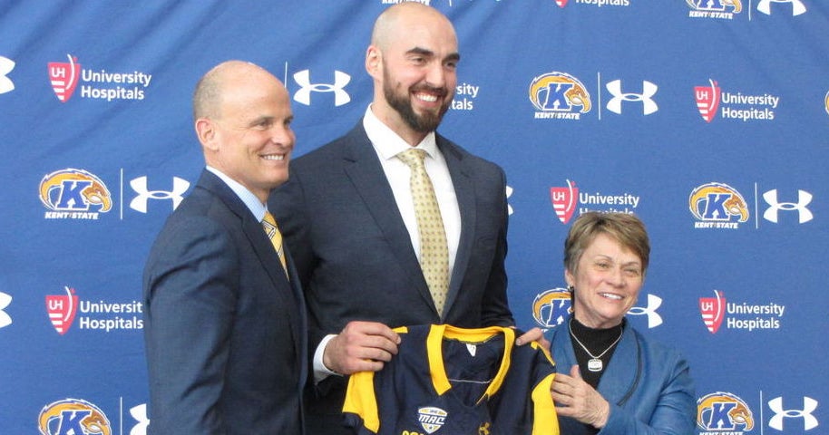 The youngest coach in CFB is the right man at Kent State
