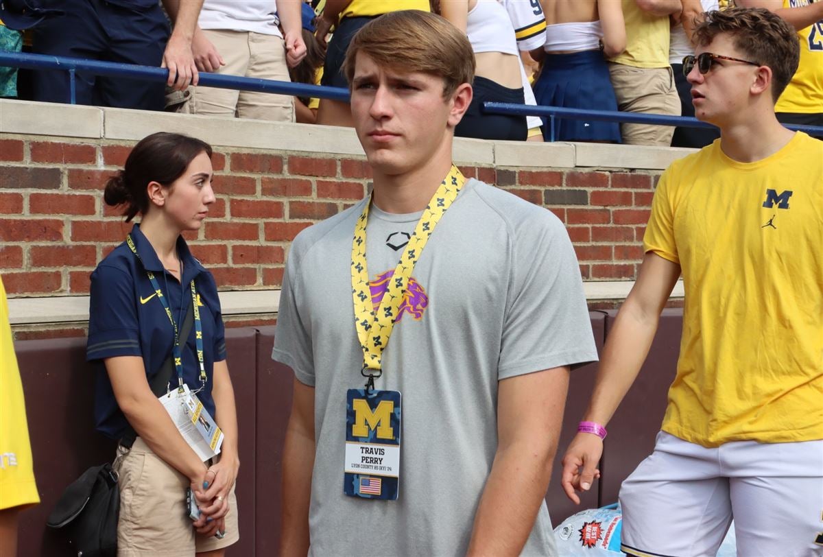 VIP: Michigan basketball impresses four-star guard Travis Perry ...