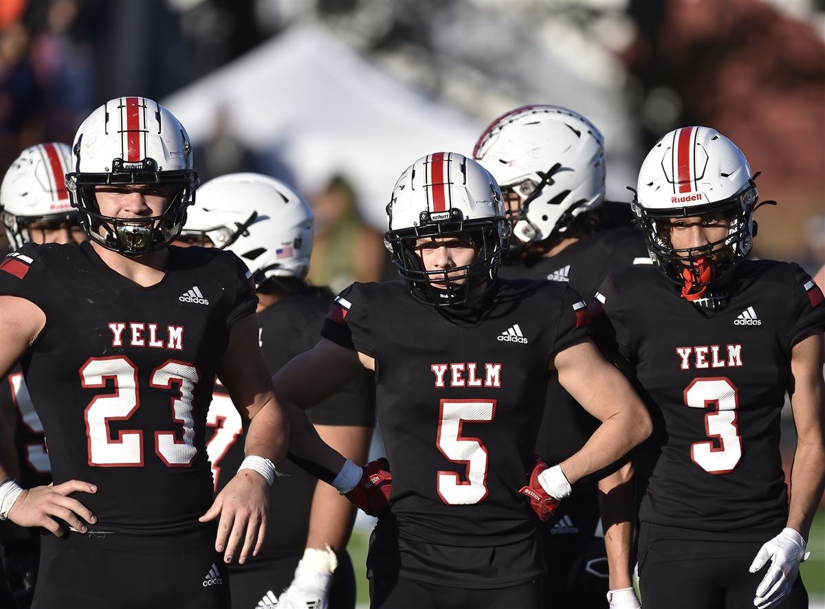 PHOTO GALLERY: Yelm Defeats Eastside Catholic, Win 3A State Championship