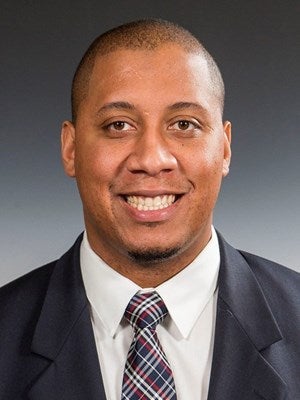 Vince Reynolds, Defensive Line Coach (FB), Syracuse Orange