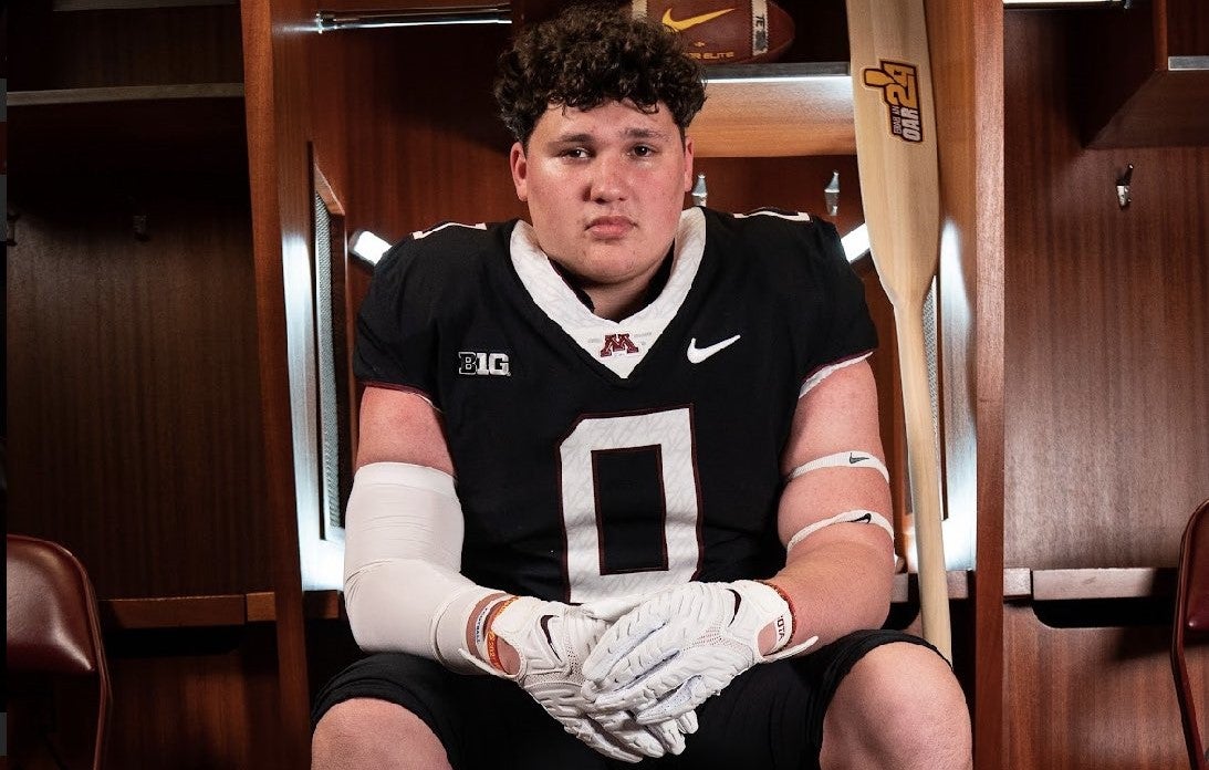 Gophers keeping a close eye on in-state DL Max Mogelson