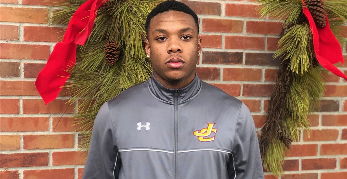 Juco S Jonathan Haynes Will Report To Ole Miss In January