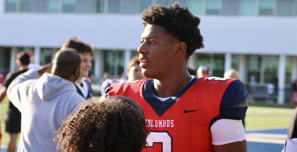 Four-star DE Dylan Stephenson 'working on' a visit to Louisville