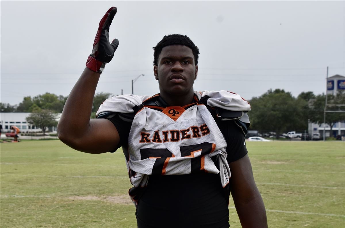 Photo Gallery: FSU commitment Roderick Kearney