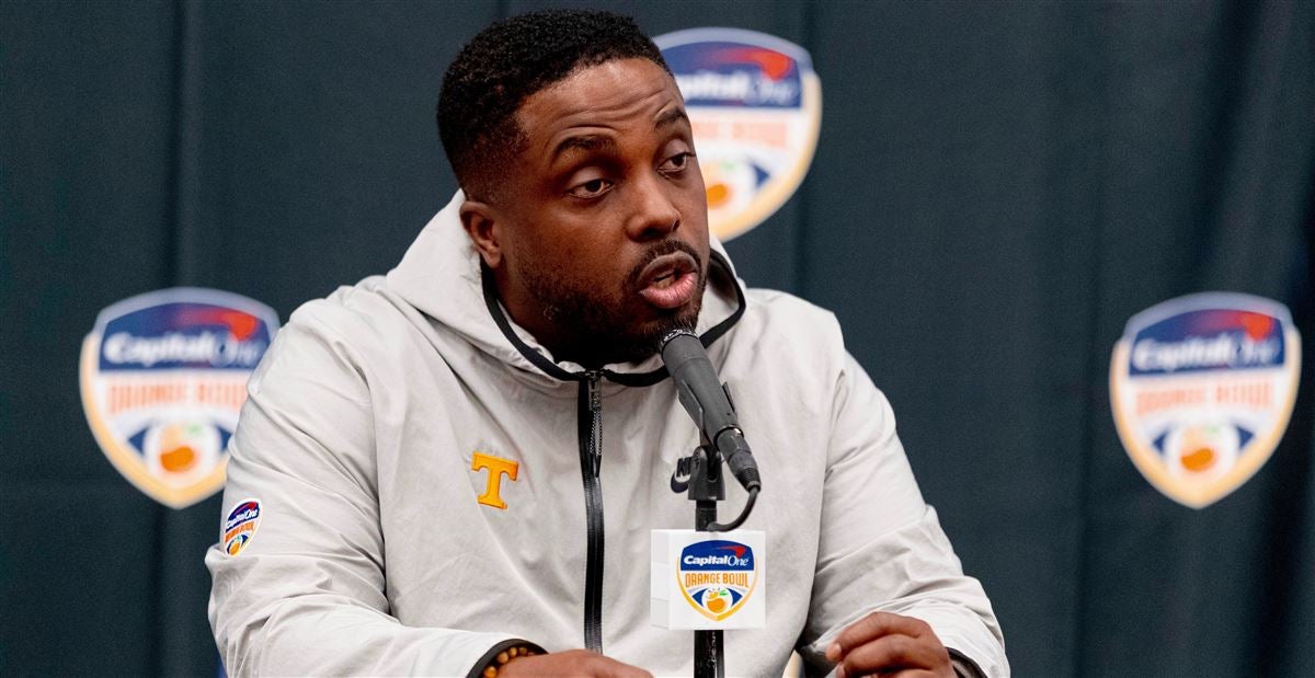 Everything Tim Banks said about Tennessee's defense going into Citrus Bowl