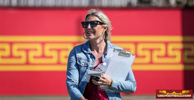 Annie Hanson, USC's executive director of football recruiting, steps down