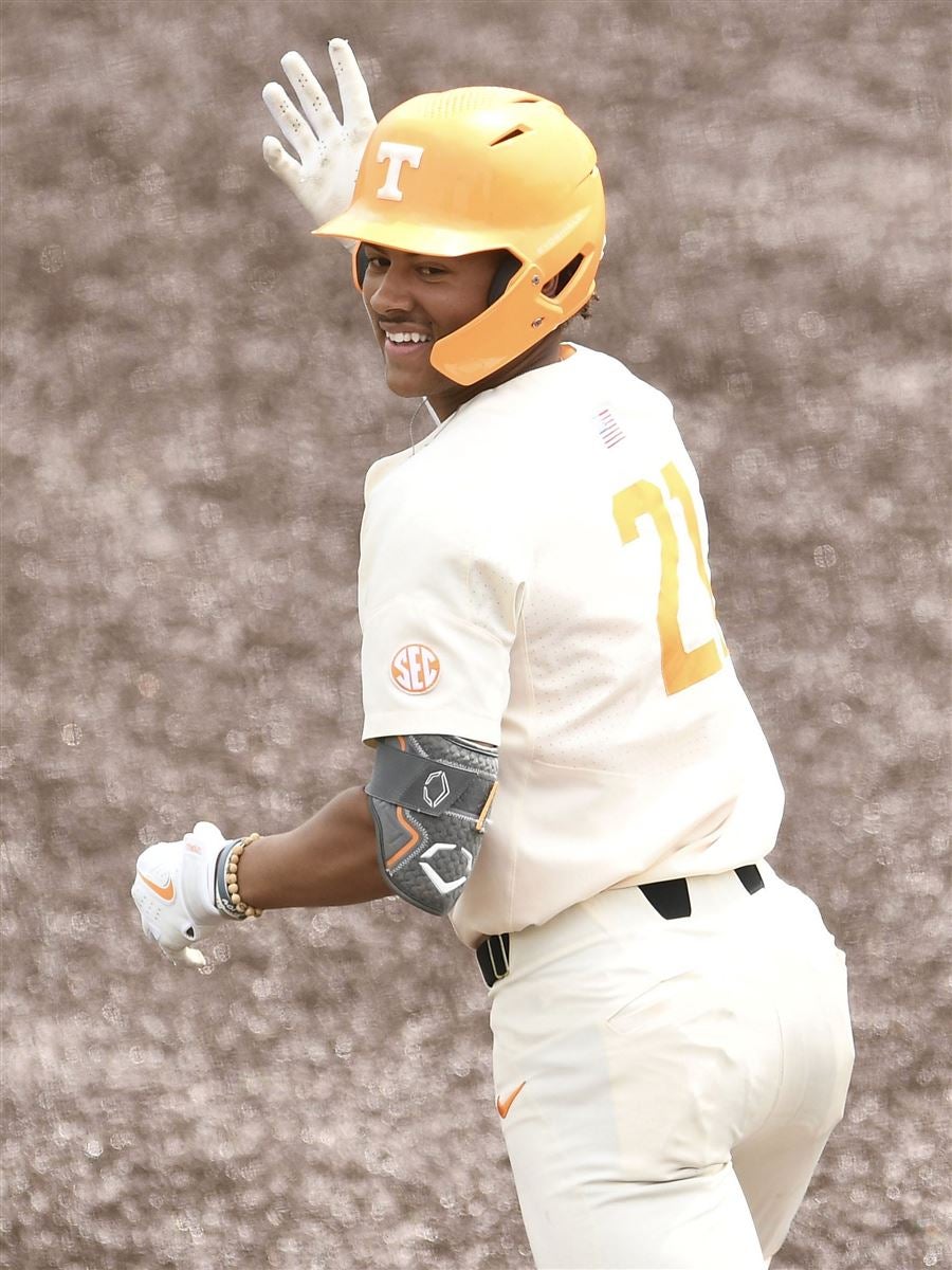 WATCH: Trey Lipscomb talks No. 1 Vols' series win over No. 24 Bama