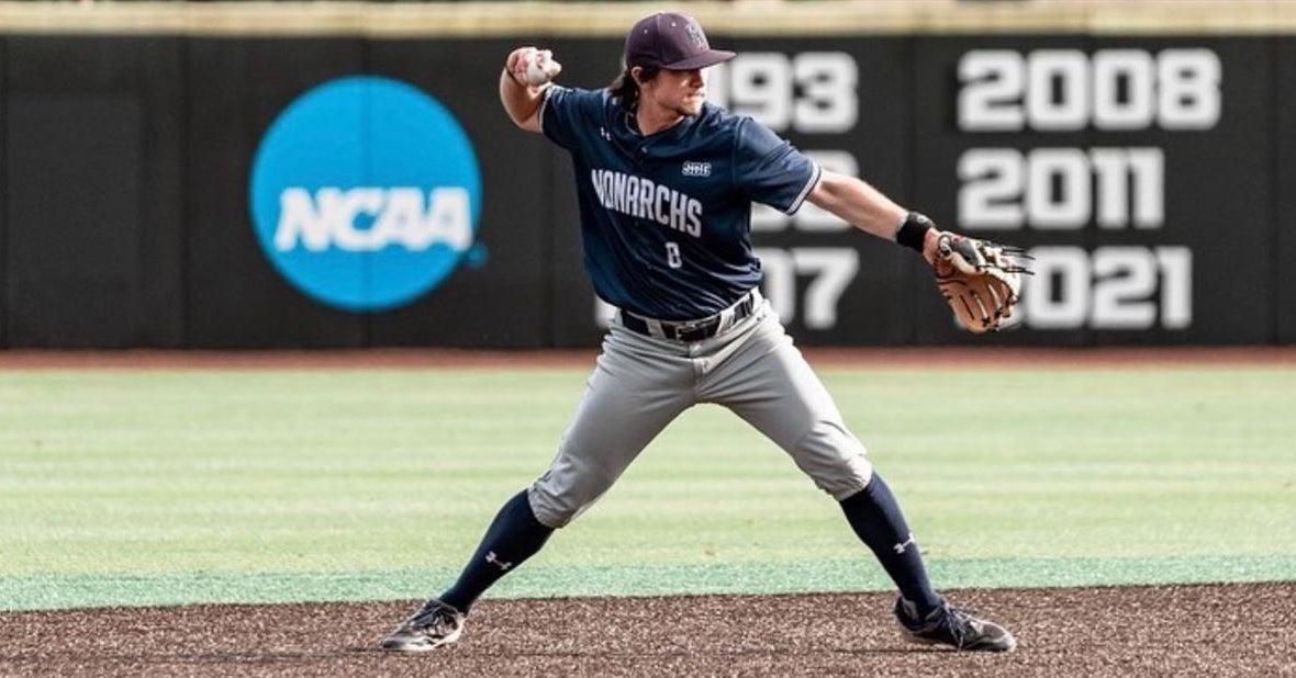 ECU transfer commit Alex Bouche coming back home to continue college career