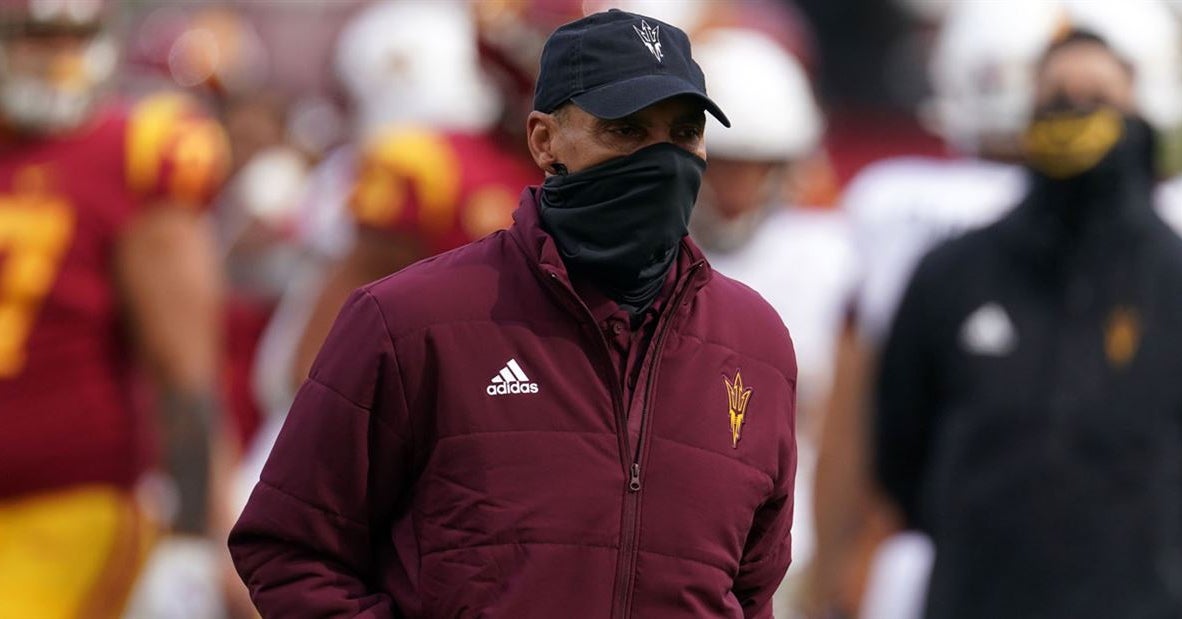 Video/quotes: Edwards on heartbreaking 28-27 loss at No. 20 USC