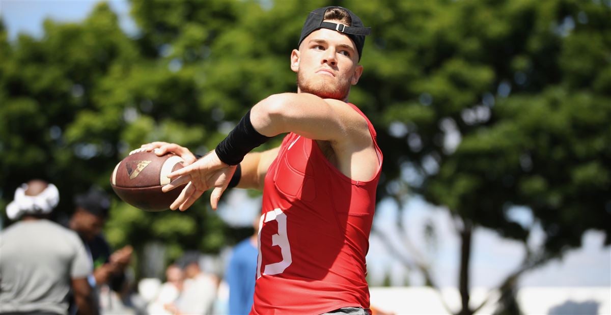 NC State Class of 2018: QB Devin Leary Signs with Wolfpack