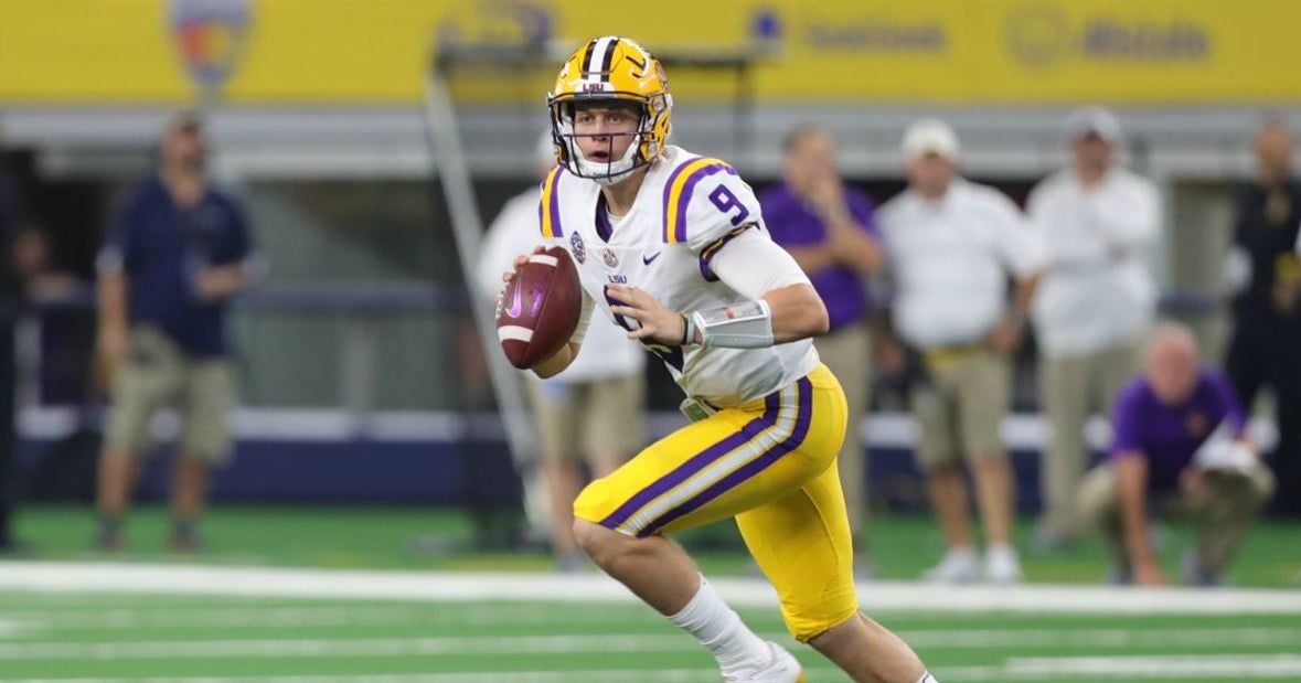 Joe Burrow gets LSU-themed congratulations back home