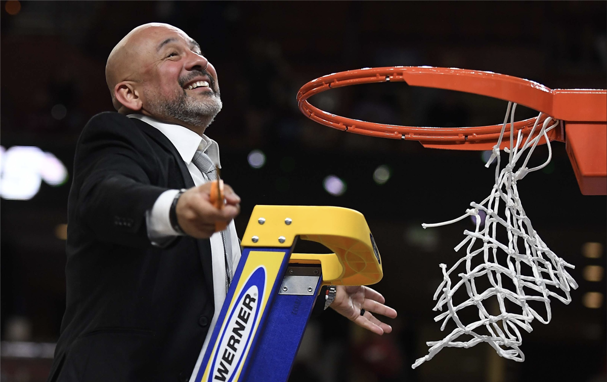 Gamecocks women's hoops lose valuable assistant coach