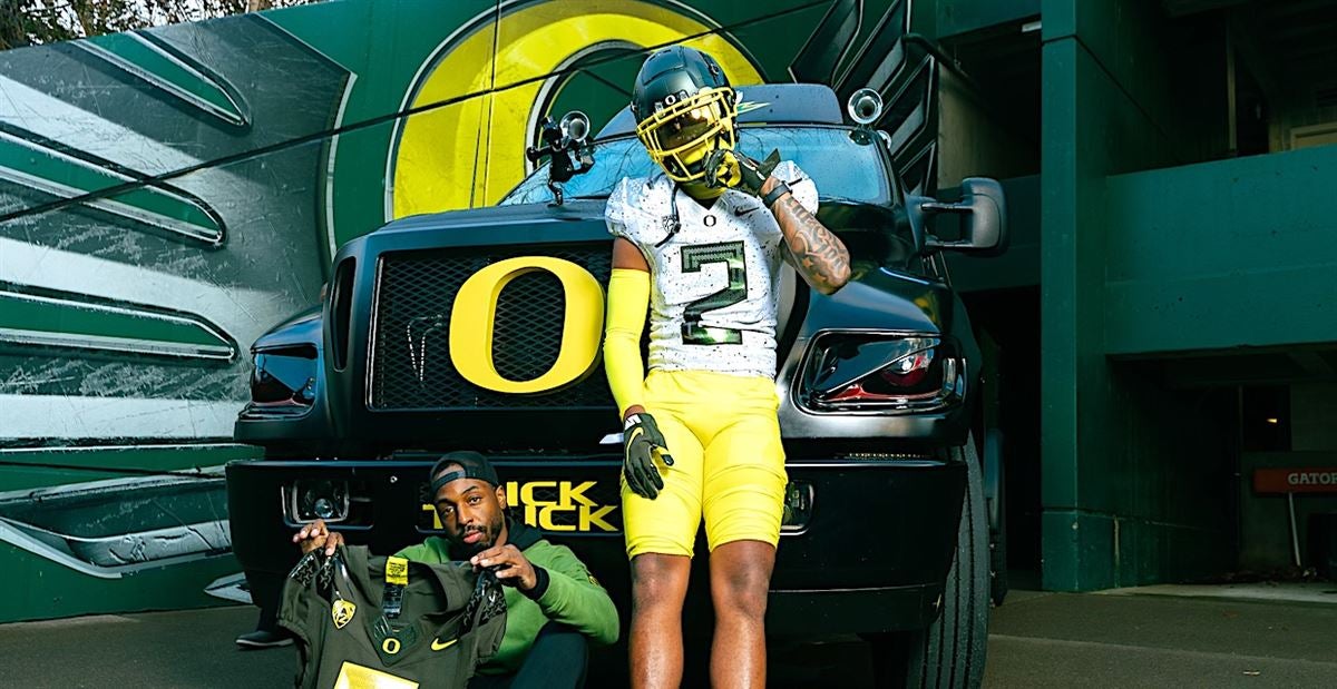 Four-Star LB Dylan Williams locks in official visit with Oregon