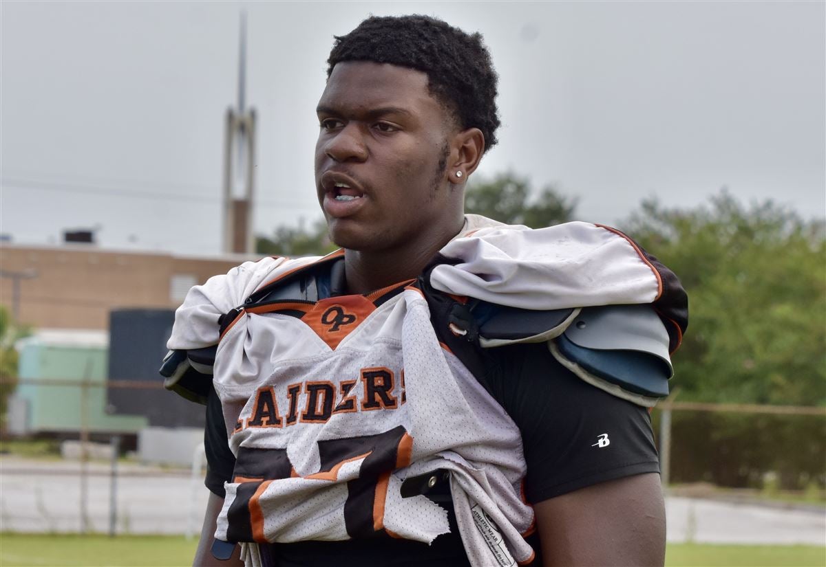 Photo Gallery: FSU commitment Roderick Kearney