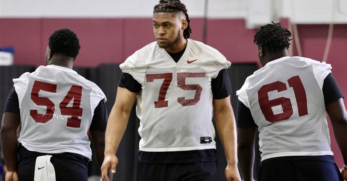 6-foot-10 OT Jahzare Jackson expected to take an official visit to ...
