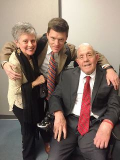 Former Auburn coach takes on ALS with determination and a smile