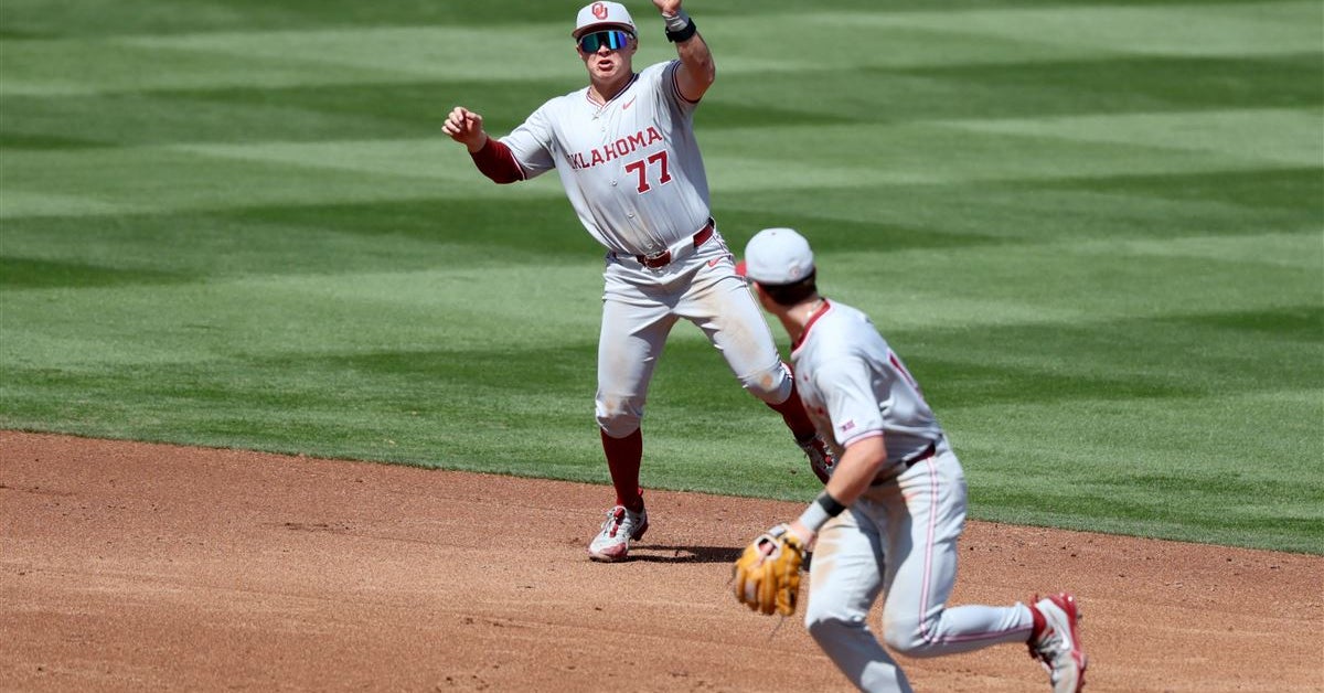 No. 12 Oklahoma wins slugfest over Cincinnati for 8th consecutive victory