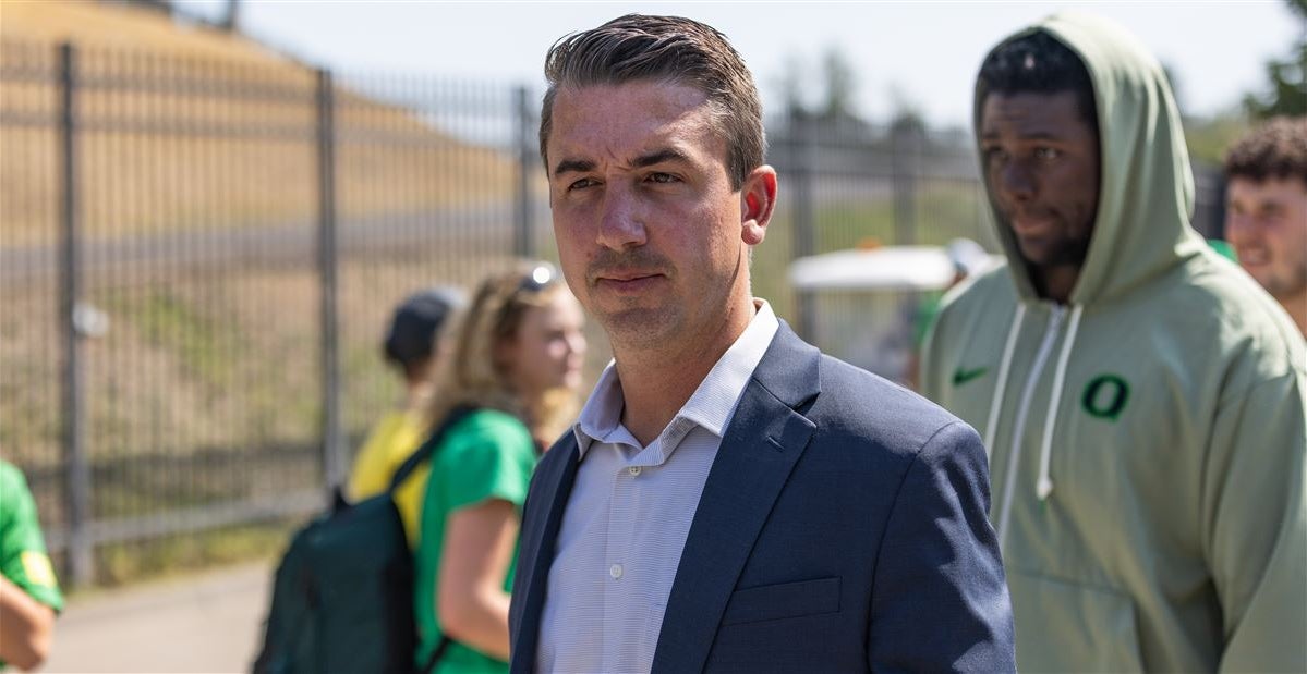 Chris Hampton No. 2 on 2026 national recruiter leaderboard, other ...