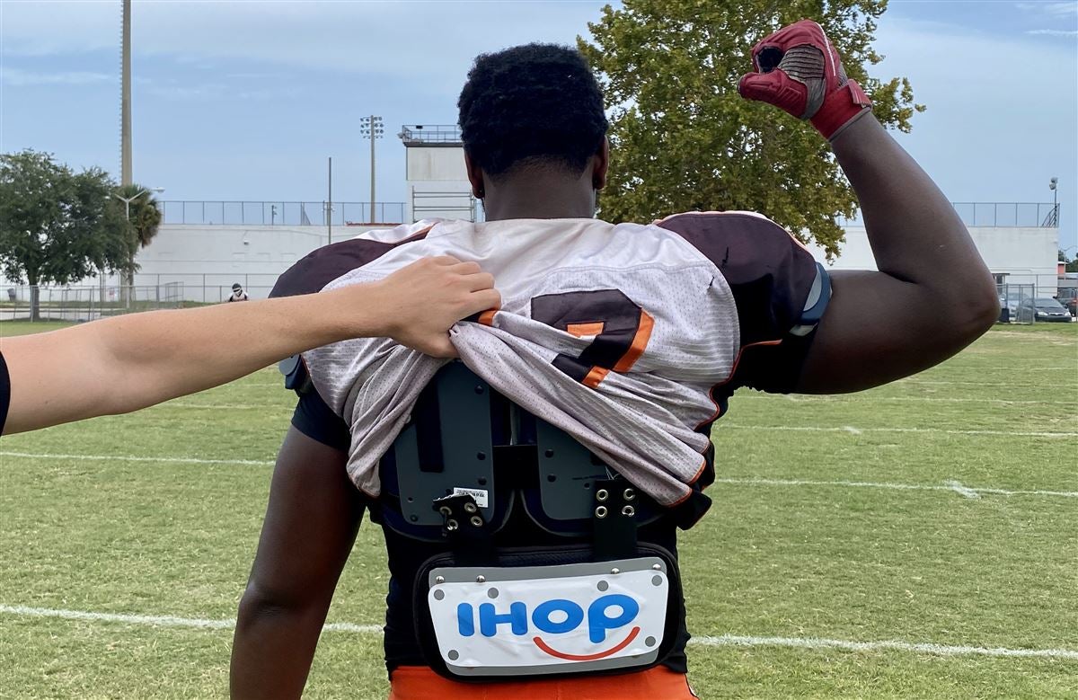 Photo Gallery: FSU commitment Roderick Kearney