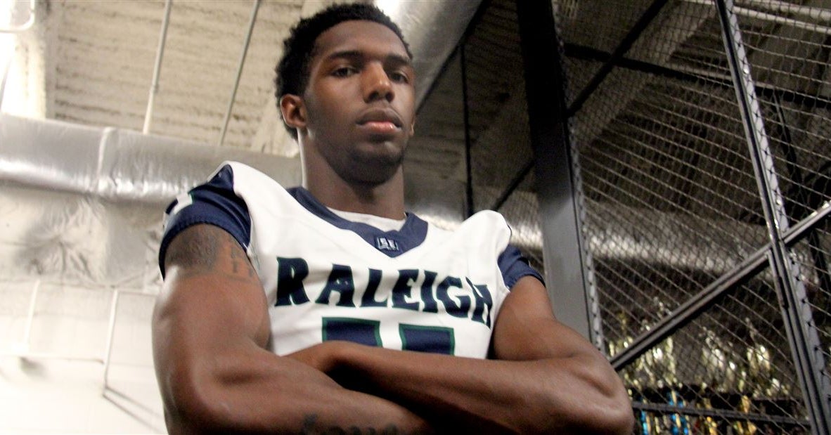 Rutgers putting full-court press on North Carolina edge Keysaun Eleazer