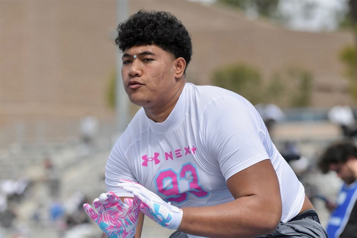 JSerra four-star 2028 offensive tackle Lincoln Fa'alafi stock continues ...