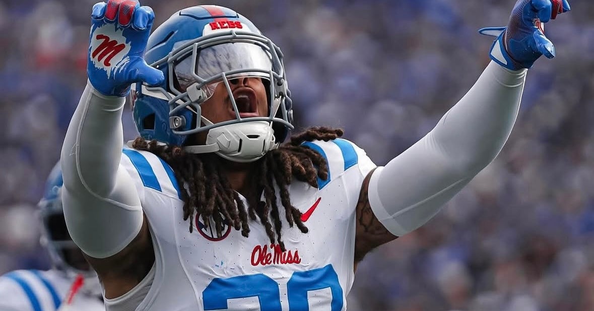 Houston gained commitment from Ole Miss linebacker Jaden Yates