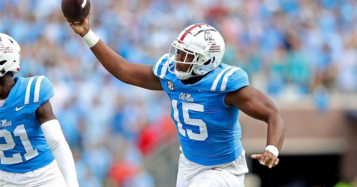 Run it Back | DE Jared Ivey the latest Rebel to announce his return for ...