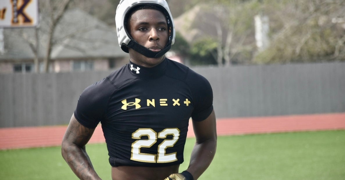 Rising 2026 CB Hayward Howard Jr. focused on six programs Rising 2026 CB Hayward Howard Jr. focused on six programs