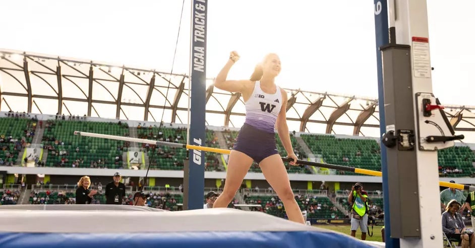 Hana Moll Wins NCAA Pole Vault, Amanda Moll 3rd