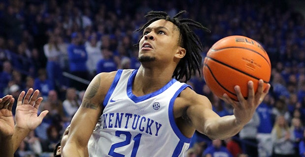 DJ Wagner trusts instincts as his soaring play leads Kentucky