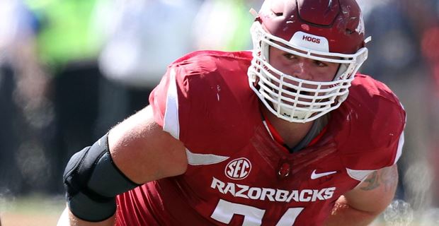 Brey Cook, Washington, Offensive Tackle