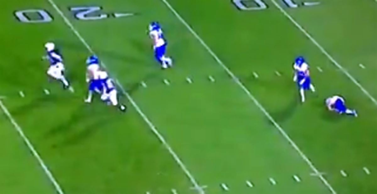 Buffalo punter Finnegan suffers gruesome leg injury in collision