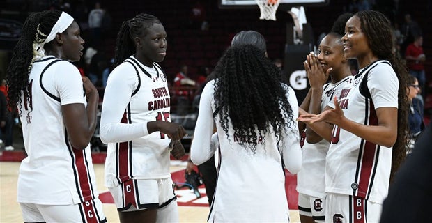 No. 3 Carolina finishes strong to beat Bama in SEC opener