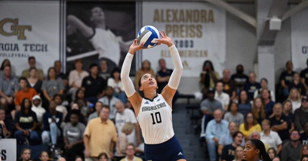 Michelle Collier Sees Room for Growth in the 2023 Volleyball Team