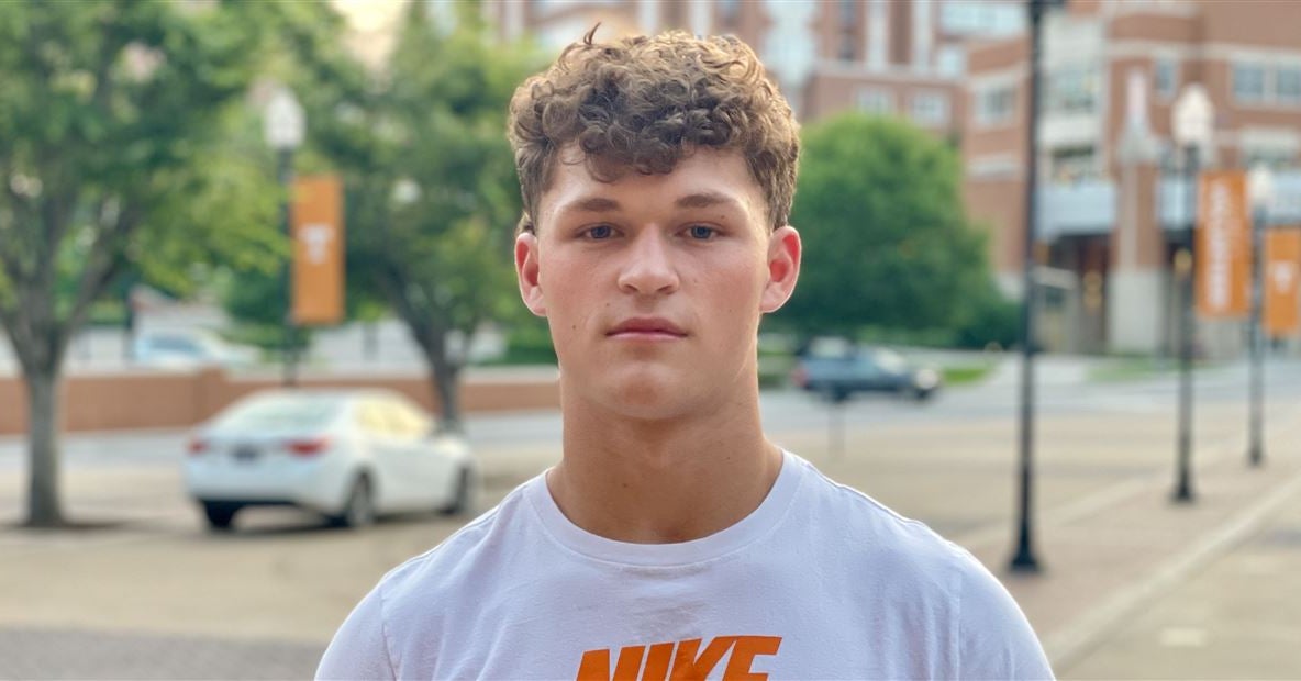 Five-star LB, Vols legacy Cooper Witten has 'really good time' at Tennessee