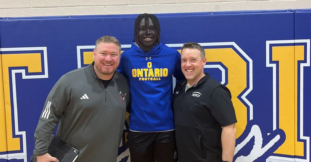 '25 WR Bodpegn Miller describes "high interest" after offer from Boston ...