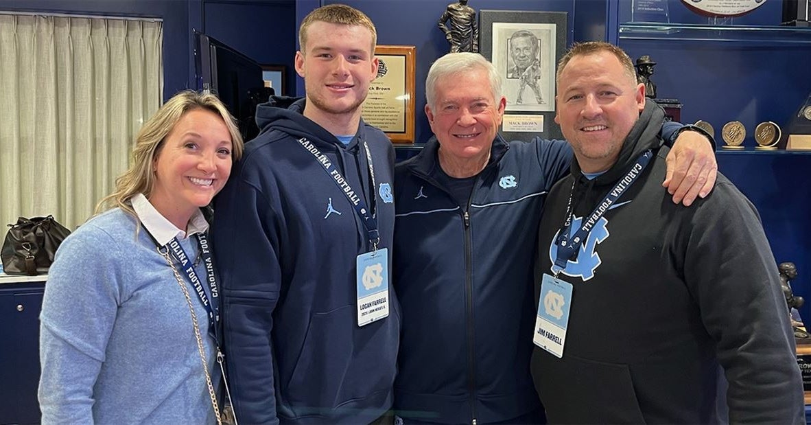 2025 Illinois TE Logan Farrell Pledges to UNC