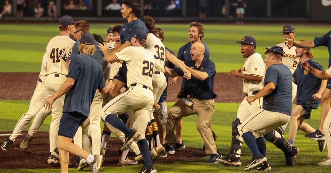 Duke baseball loses final game of Durham Super Regional, 5-4
