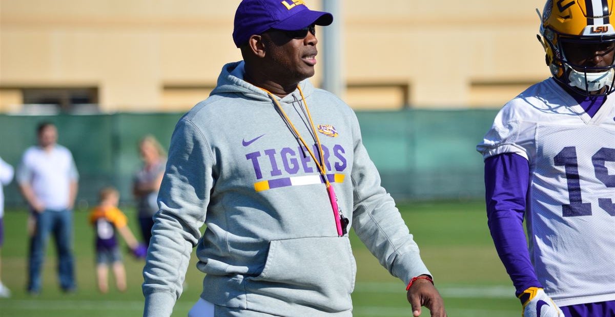 Mickey Joseph named LSU's assistant head coach
