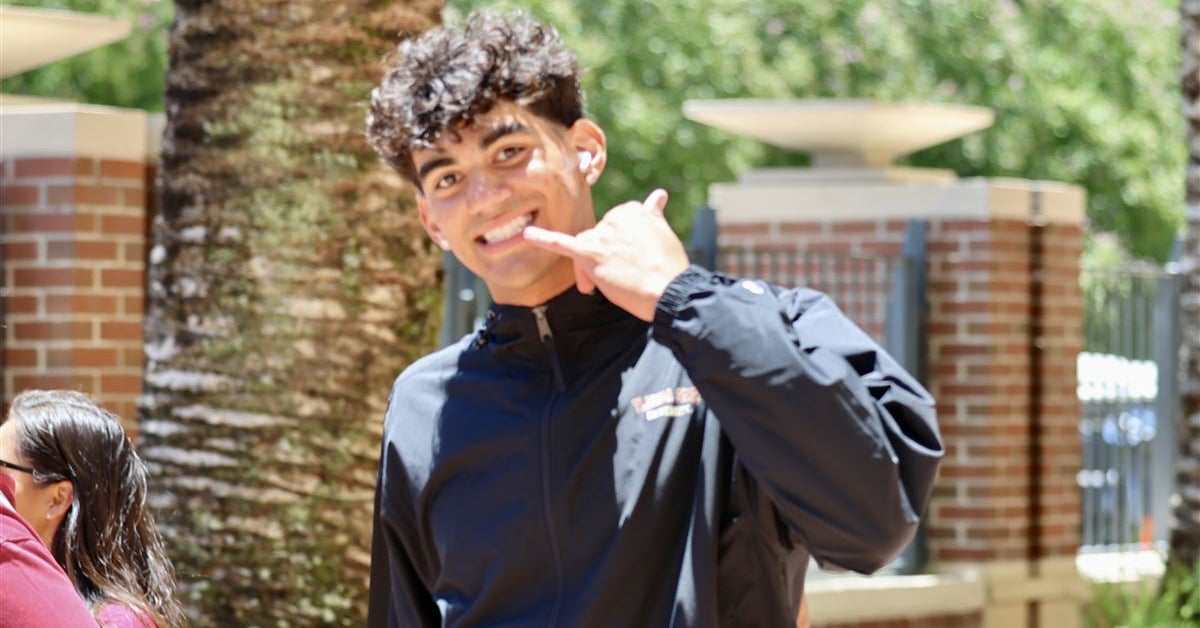 Tight end target Hollis Davidson shares a Top Two