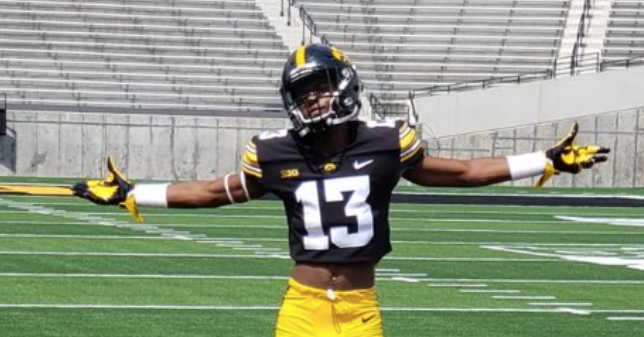 2021 WR Pierre-Antoine comfortable at Iowa after first visit