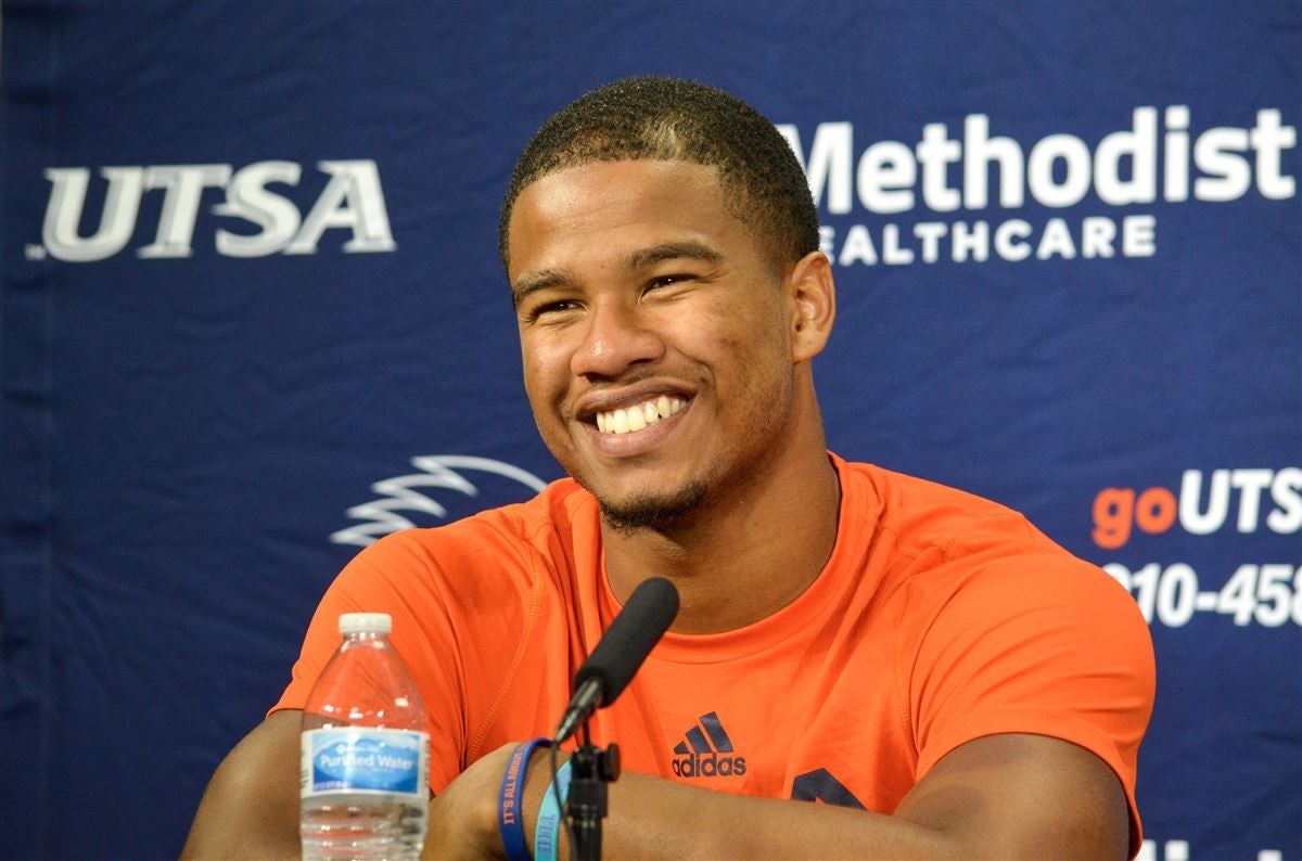 UTSA vs UIW Photo Gallery