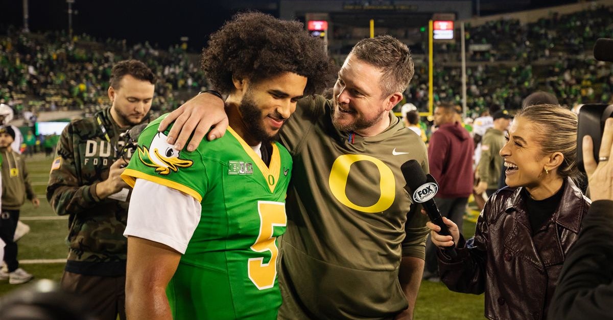 Predicting Oregon's offensive two-deep ahead of spring practice