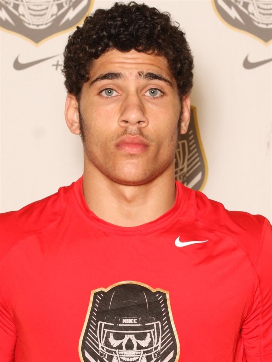 Darius Harper Profile Photos