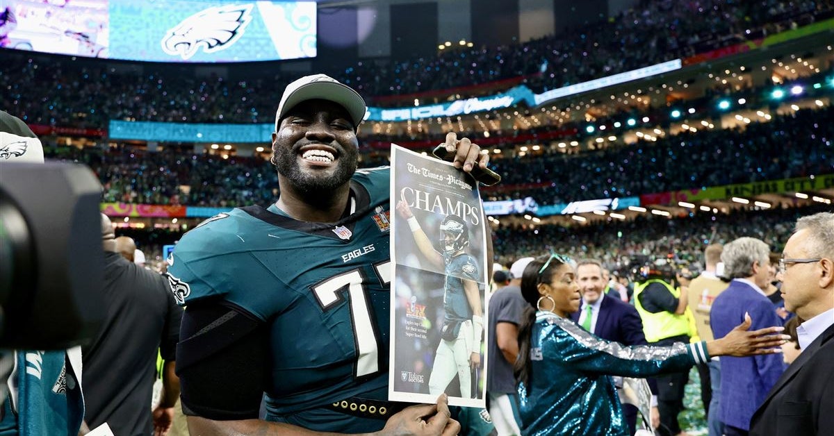 Former Louisville star Mekhi Becton helps Eagles win Super Bowl LXI
