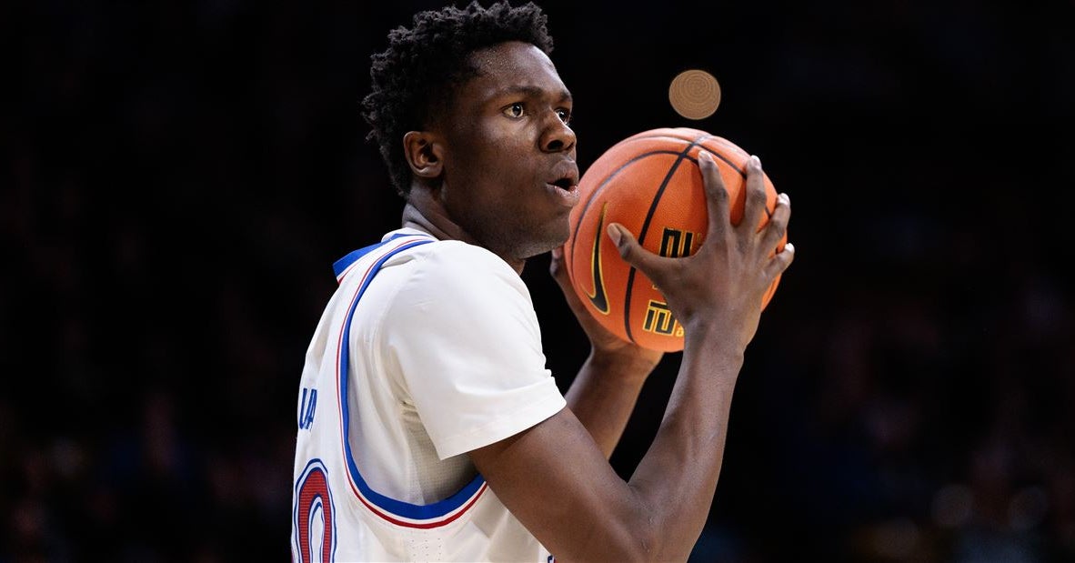 Flory Bidunga to withdraw from the transfer portal, return to Kansas