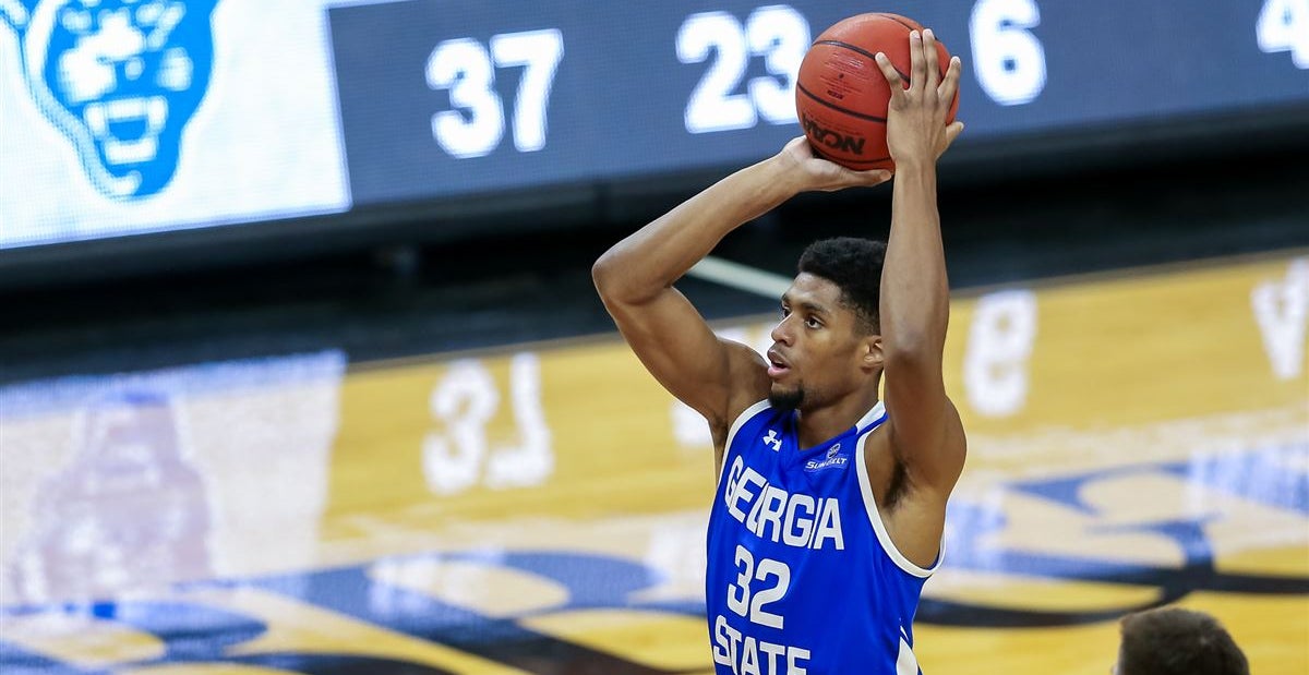 Small Forward Ryan Boyce Enters Transfer Portal